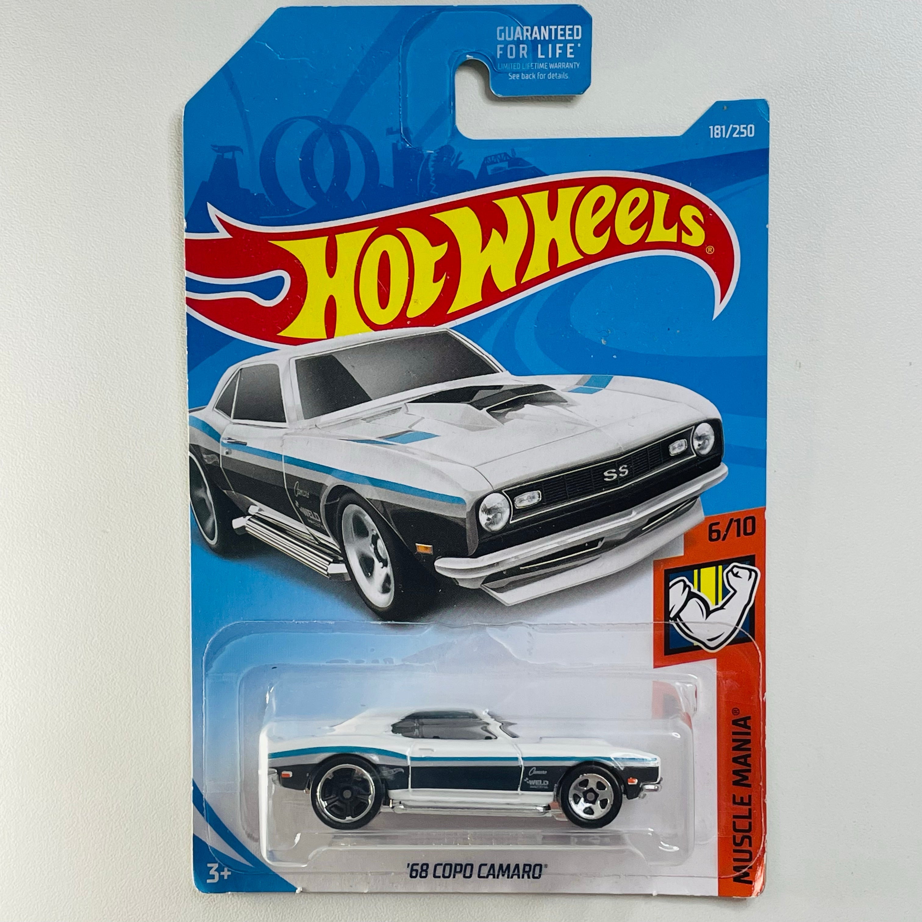 2019 Hot Wheels Muscle Mania 68 Copo Camaro blanco MC5 con 5SP