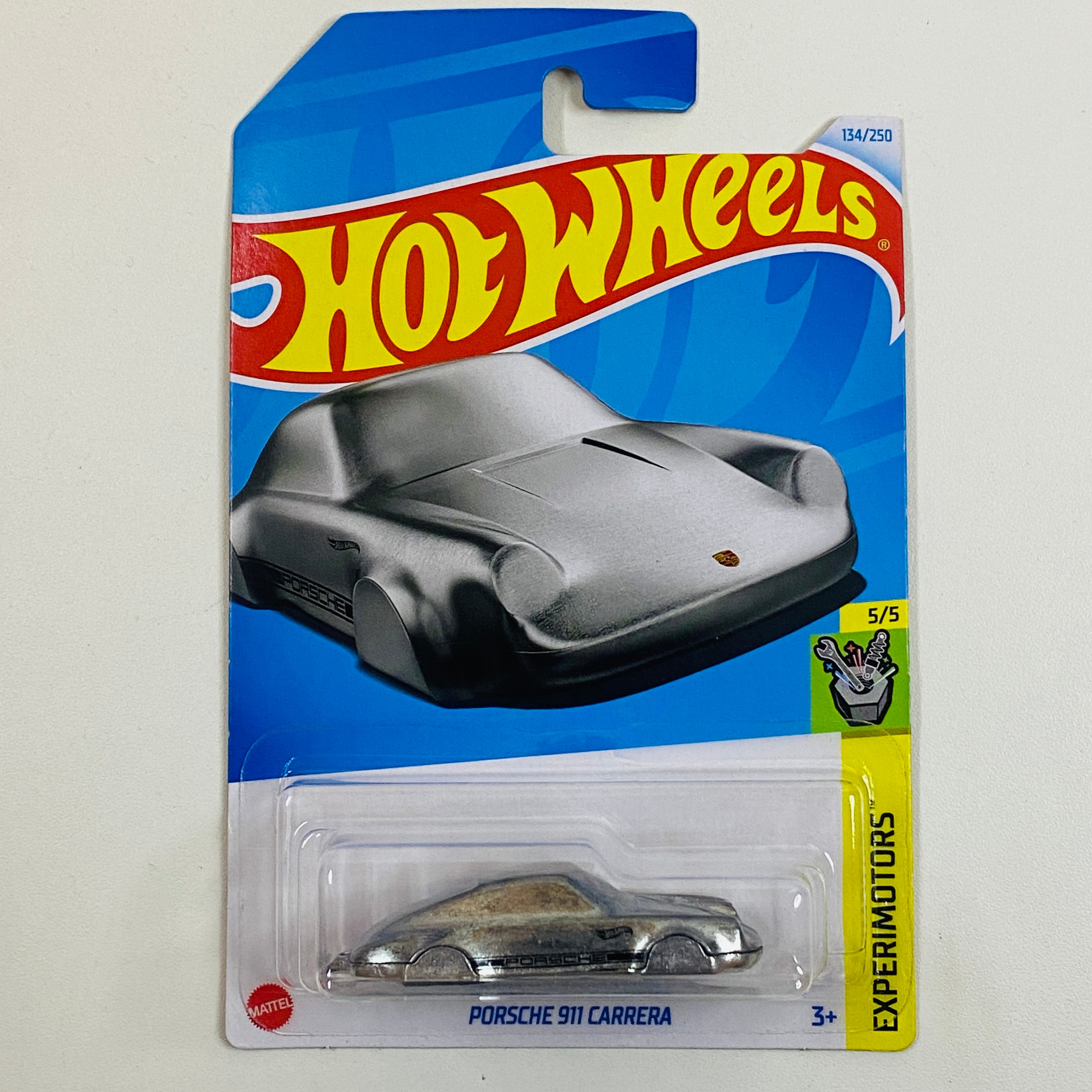 2024 Hot Wheels Experimotors Porsche 911 Carrera ZAMAC Primera Edición