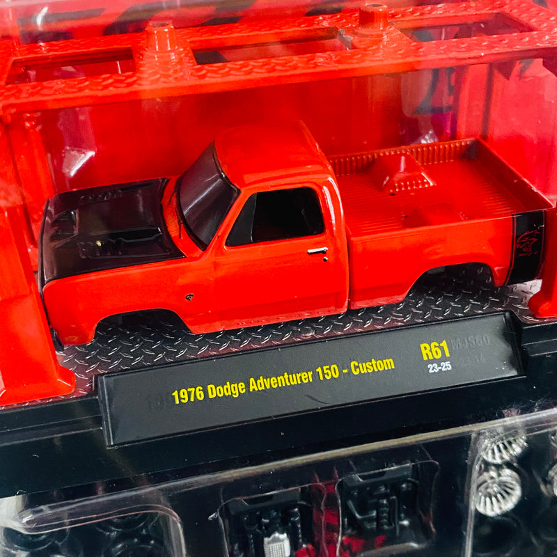 2023 M2 Machines Model Kit Limited Edition 1/9250 1976 Dodge Adventure