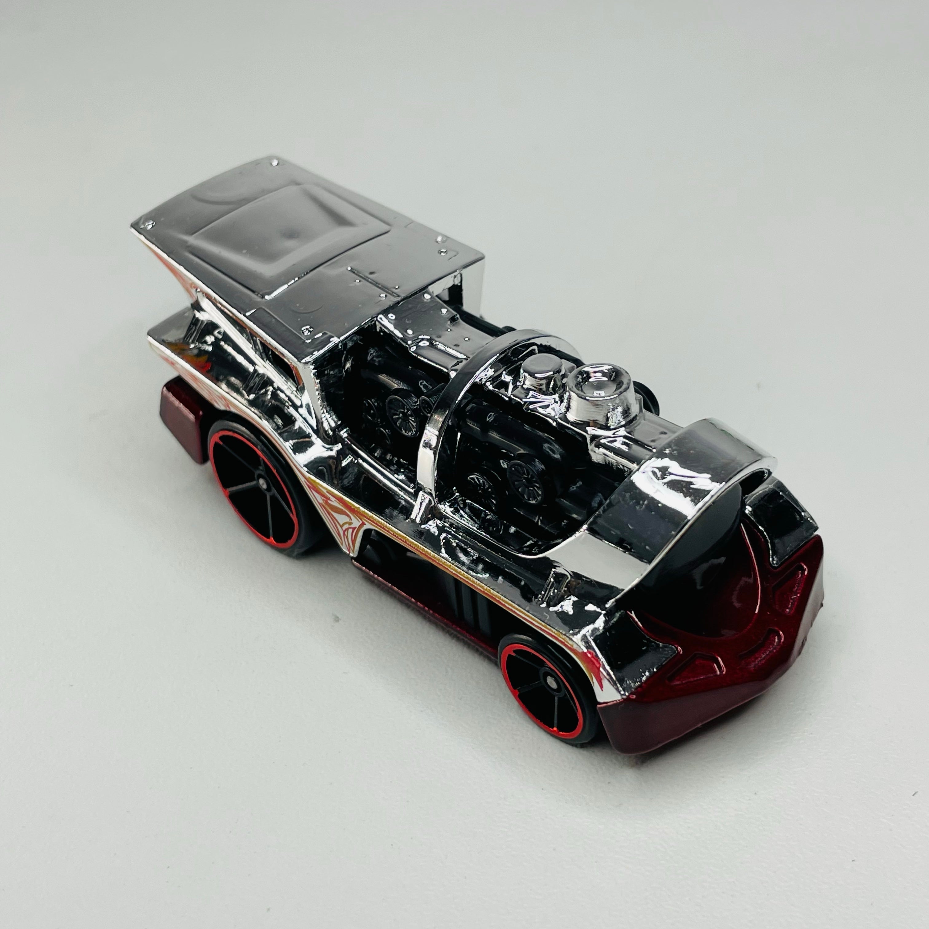 2022 Hot Wheels HW Metro Loco Motorin cromado OH5 - Loose