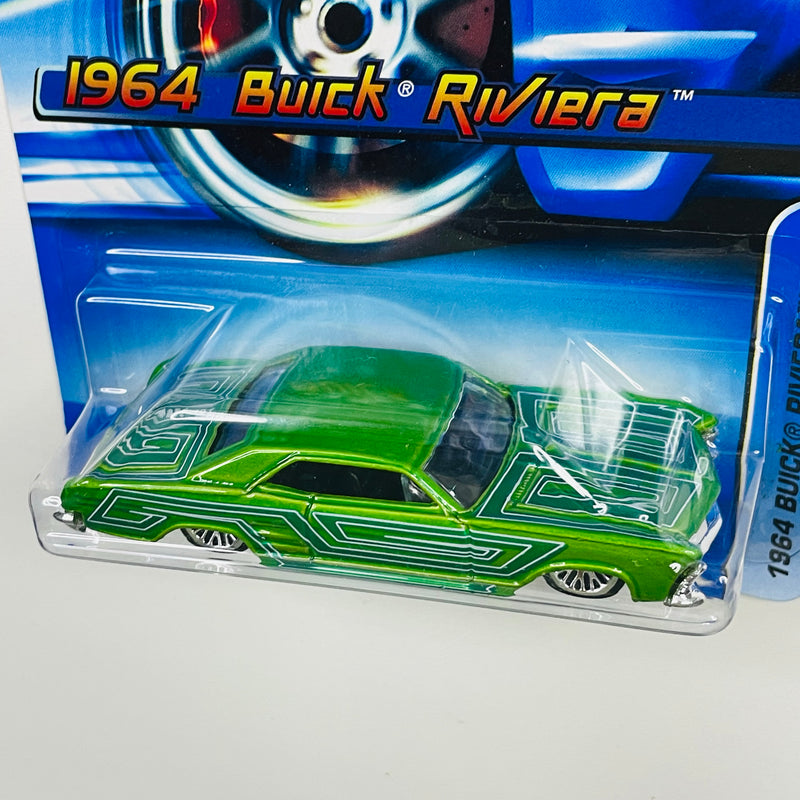 2006 Hot Wheels 1964 Buick Riviera 157 verde metálico LW