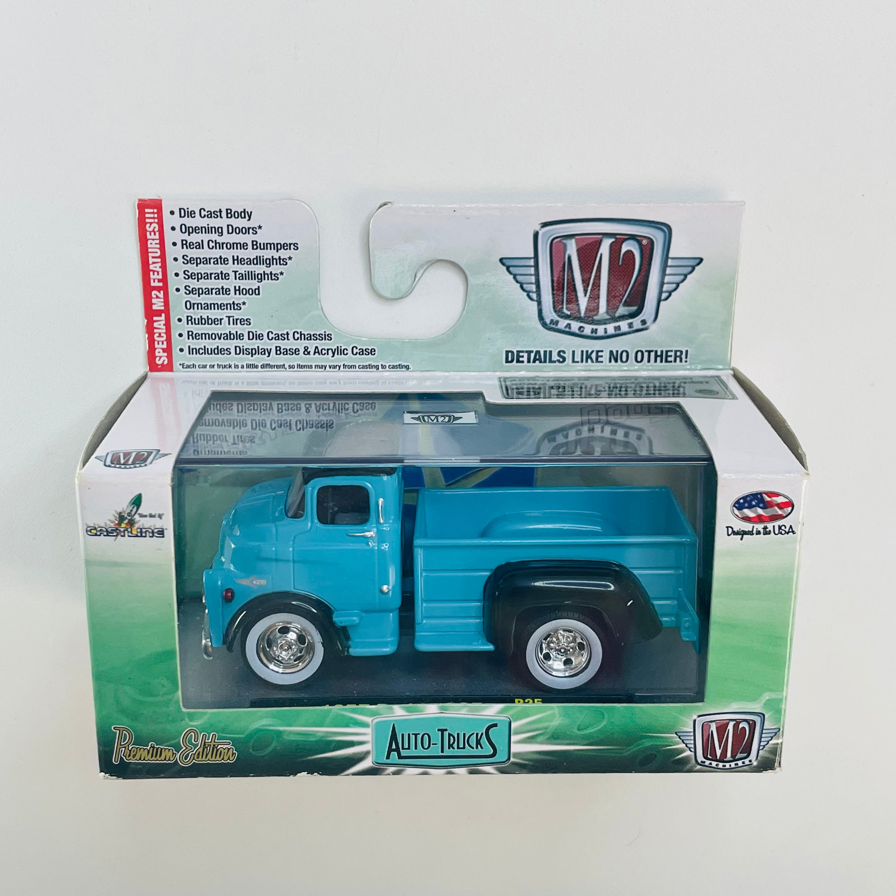 2014 M2 Machines Auto-Trucks 1957 Dodge COE R25 celeste Llantas de Gom
