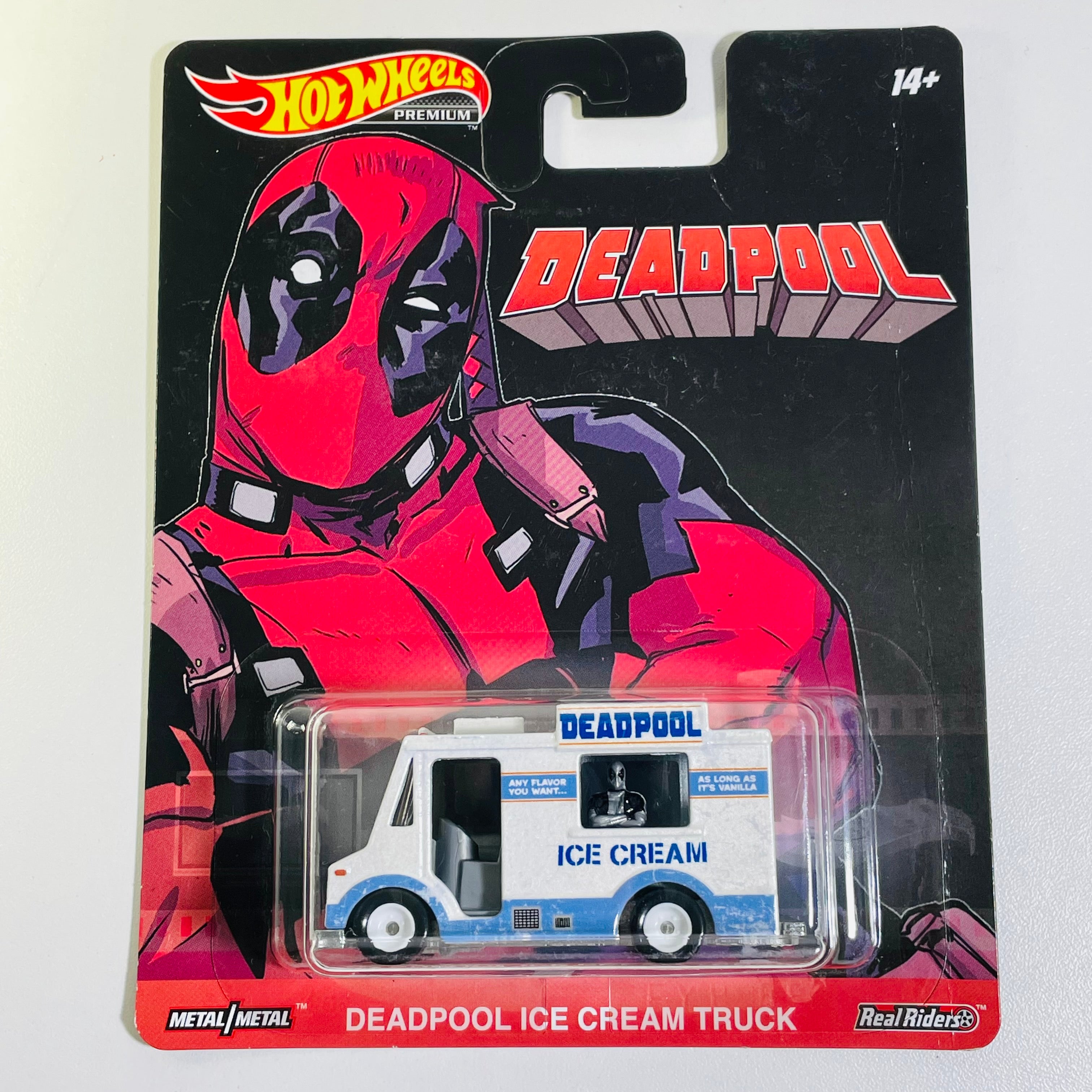 2019 Hot Wheels Entertainment Deadpool Ice Cream Truck blanco con azul